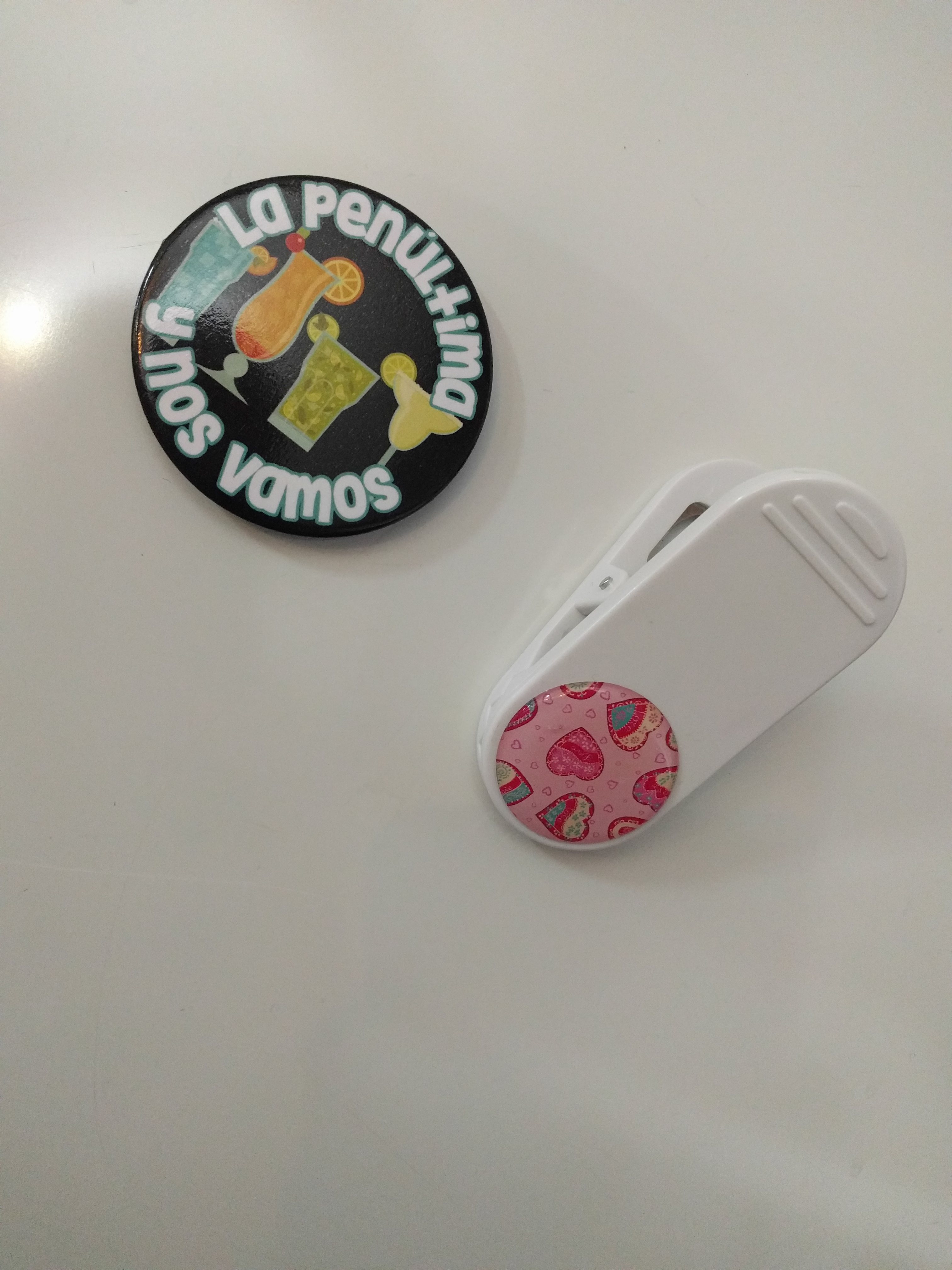 Imán con abridor y clip - Chapea